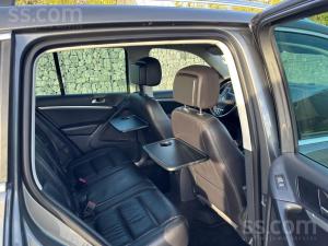 Grey Volkswagen Tiguan 2012 in Rezekne, with an engine capacity of 2.00 L and mileage of 274 thousand km for 8700 €, photo 15 on AUTOMOTO.COM.LV