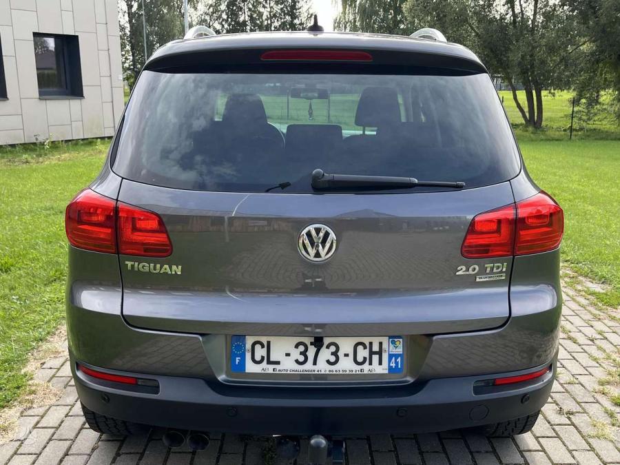 Pelēks Volkswagen Tiguan 2012 Tauragė, ar dzinēja tilpumu 1.97 L un nobraukumu 240 tūkst. km par 7250 €, foto 8 vietnē AUTOMOTO.COM.LV