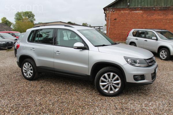 Grey Volkswagen Tiguan 2012 in Daugavpils, with an engine capacity of 1.40 L and mileage of 213 thousand km for 6390 €, photo 4 on AUTOMOTO.COM.LV