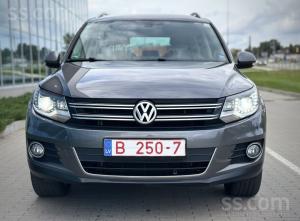 Grey Volkswagen Tiguan 2012 in Rezekne, with an engine capacity of 2.00 L and mileage of 183 thousand km for 10990 €, photo  on AUTOMOTO.COM.LV