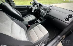Pelēks Volkswagen Tiguan 2012 Rēzekne, ar dzinēja tilpumu 2.00 L un nobraukumu 183 tūkst. km par 10990 €, foto 13 vietnē AUTOMOTO.COM.LV