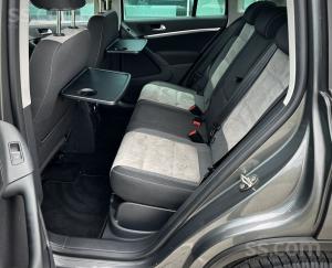 Pelēks Volkswagen Tiguan 2012 Rēzekne, ar dzinēja tilpumu 2.00 L un nobraukumu 183 tūkst. km par 10990 €, foto 15 vietnē AUTOMOTO.COM.LV