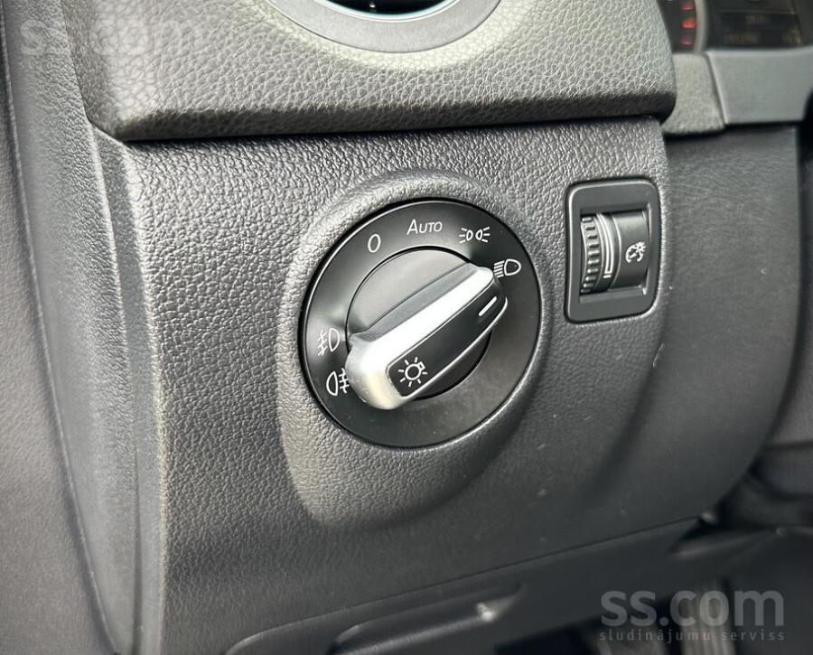 Pelēks Volkswagen Tiguan 2012 Rēzekne, ar dzinēja tilpumu 2.00 L un nobraukumu 183 tūkst. km par 10990 €, foto 20 vietnē AUTOMOTO.COM.LV
