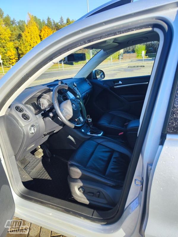 Grey Volkswagen Tiguan 2012 in Druskininkai, with an engine capacity of 2.00 L and mileage of 273 thousand km for 8000 €, photo 7 on AUTOMOTO.COM.LV