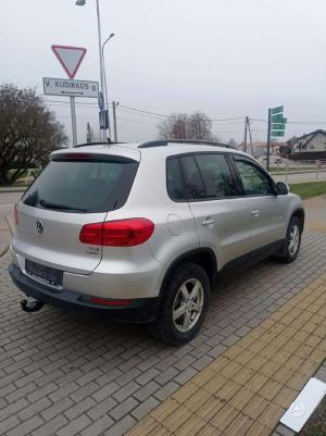 Pelēks Volkswagen Tiguan 2013 Raseiniai, ar dzinēja tilpumu 1.97 L un nobraukumu 233 tūkst. km par 6800 €, foto 5 vietnē AUTOMOTO.COM.LV