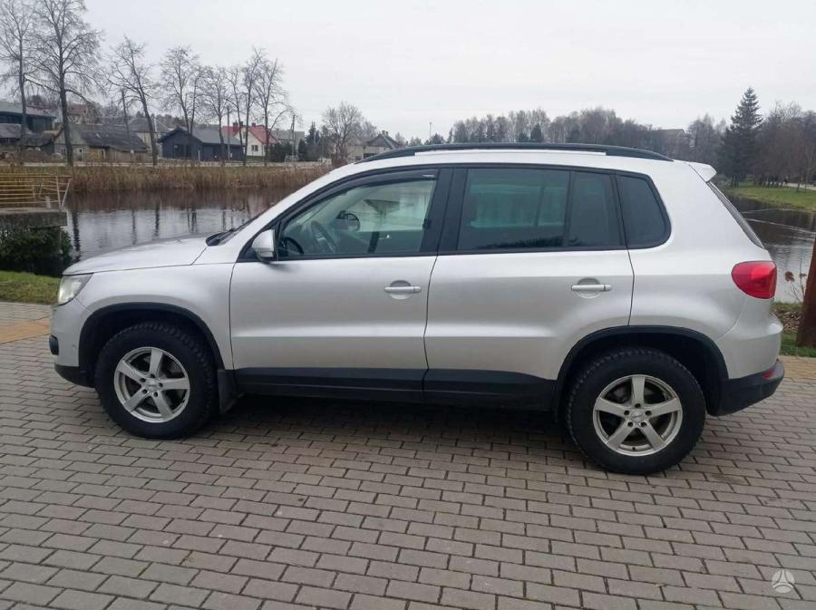 Pelēks Volkswagen Tiguan 2013 Raseiniai, ar dzinēja tilpumu 1.97 L un nobraukumu 233 tūkst. km par 6800 €, foto 10 vietnē AUTOMOTO.COM.LV