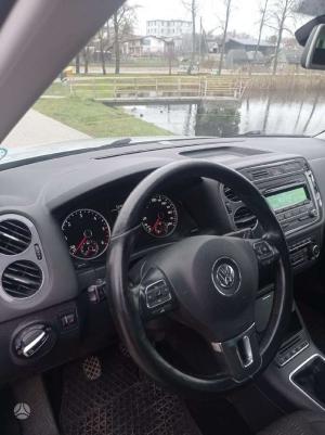 Pelēks Volkswagen Tiguan 2013 Raseiniai, ar dzinēja tilpumu 1.97 L un nobraukumu 233 tūkst. km par 6800 €, foto 19 vietnē AUTOMOTO.COM.LV