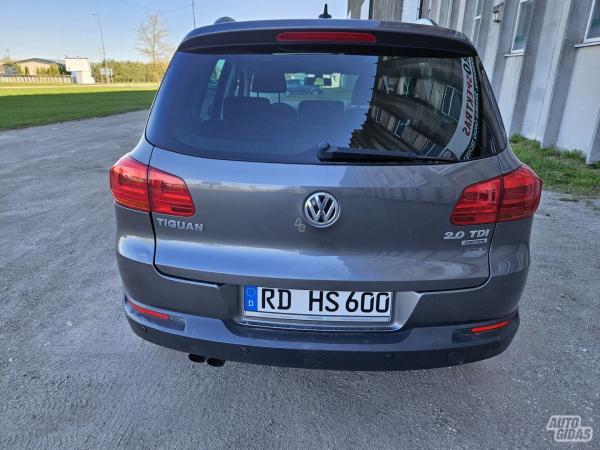 Grey Volkswagen Tiguan 2013 in Mazeikiai, with an engine capacity of 2.00 L and mileage of 314 thousand km for 5700 €, photo 10 on AUTOMOTO.COM.LV
