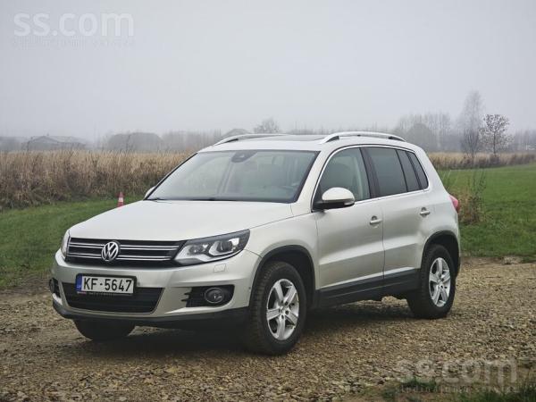 Grey Volkswagen Tiguan 2013 in Riga, with an engine capacity of 2.00 L and mileage of 201 thousand km for 7100 €, photo 1 on AUTOMOTO.COM.LV