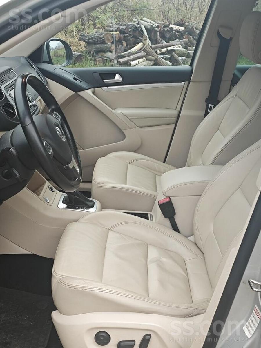 Pelēks Volkswagen Tiguan 2013 Rīga, ar dzinēja tilpumu 2.00 L un nobraukumu 201 tūkst. km par 8299 €, foto 6 vietnē AUTOMOTO.COM.LV