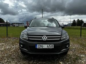 Pelēks Volkswagen Tiguan 2013 Saldus, ar dzinēja tilpumu 2.00 L un nobraukumu 225 tūkst. km par 8900 €, foto 6 vietnē AUTOMOTO.COM.LV