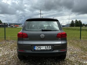 Pelēks Volkswagen Tiguan 2013 Saldus, ar dzinēja tilpumu 2.00 L un nobraukumu 225 tūkst. km par 8900 €, foto 7 vietnē AUTOMOTO.COM.LV