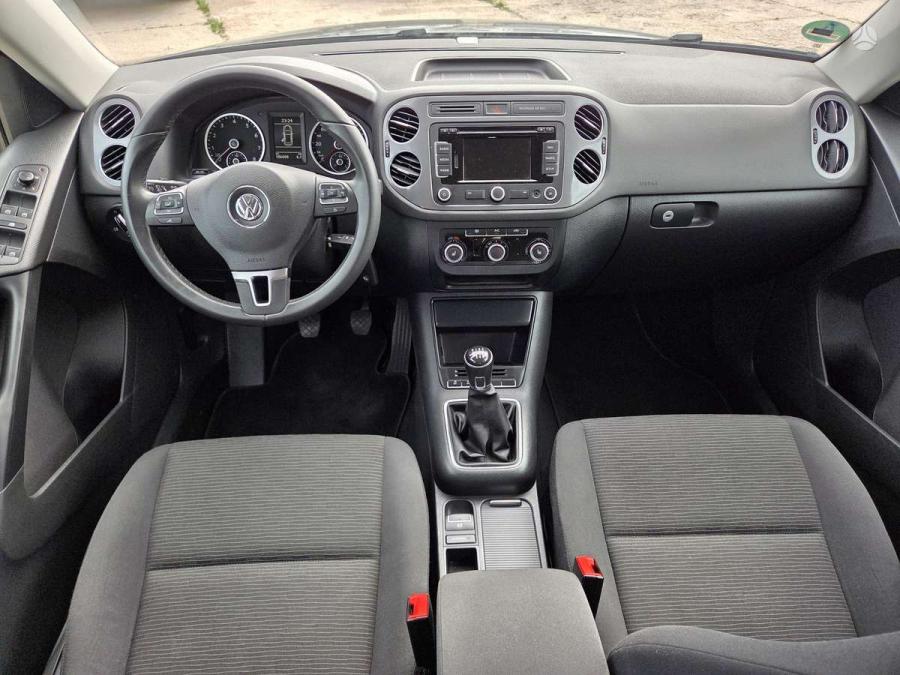 Pelēks Volkswagen Tiguan 2013 Utena, ar dzinēja tilpumu 1.40 L un nobraukumu 189 tūkst. km par 6950 €, foto 15 vietnē AUTOMOTO.COM.LV