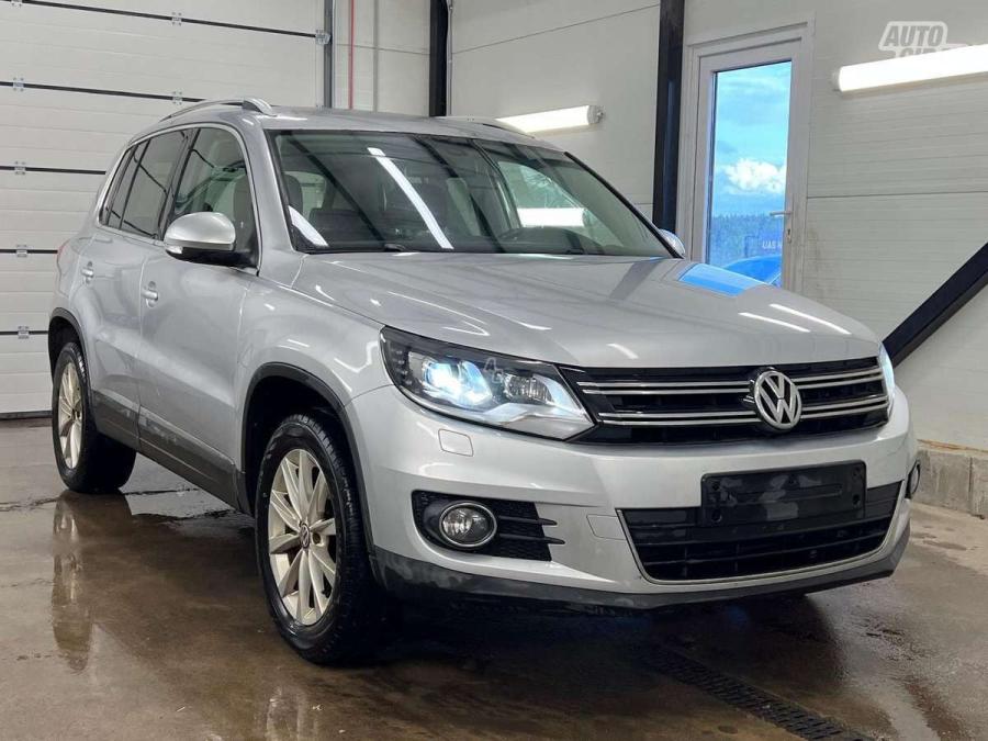 Grey Volkswagen Tiguan 2013 in Aukstieji Rusokai, with an engine capacity of 2.00 L and mileage of 323 thousand km for 5100 €, photo 5 on AUTOMOTO.COM.LV