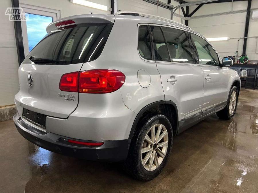 Grey Volkswagen Tiguan 2013 in Aukstieji Rusokai, with an engine capacity of 2.00 L and mileage of 323 thousand km for 5100 €, photo 12 on AUTOMOTO.COM.LV