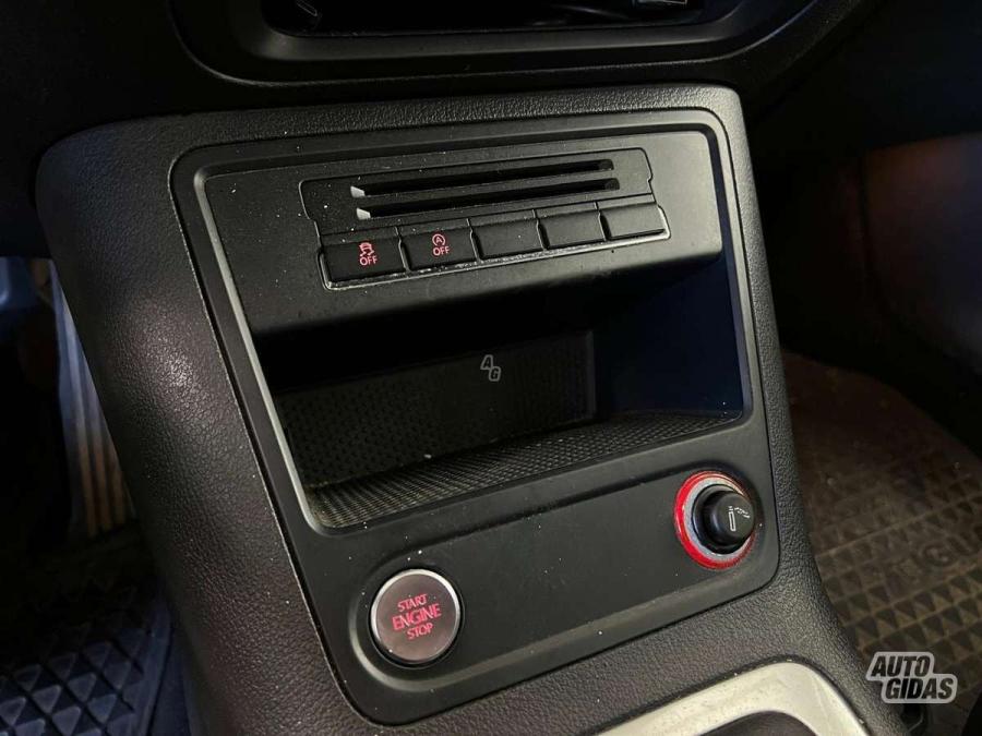 Grey Volkswagen Tiguan 2013 in Aukstieji Rusokai, with an engine capacity of 2.00 L and mileage of 323 thousand km for 5100 €, photo 20 on AUTOMOTO.COM.LV