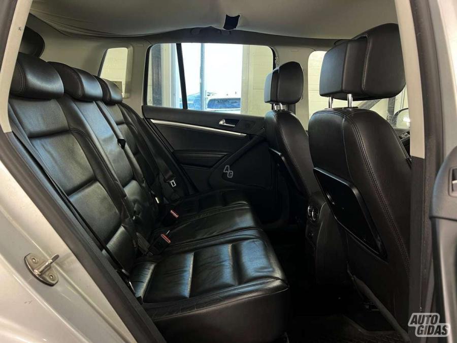 Grey Volkswagen Tiguan 2013 in Aukstieji Rusokai, with an engine capacity of 2.00 L and mileage of 323 thousand km for 5100 €, photo 32 on AUTOMOTO.COM.LV