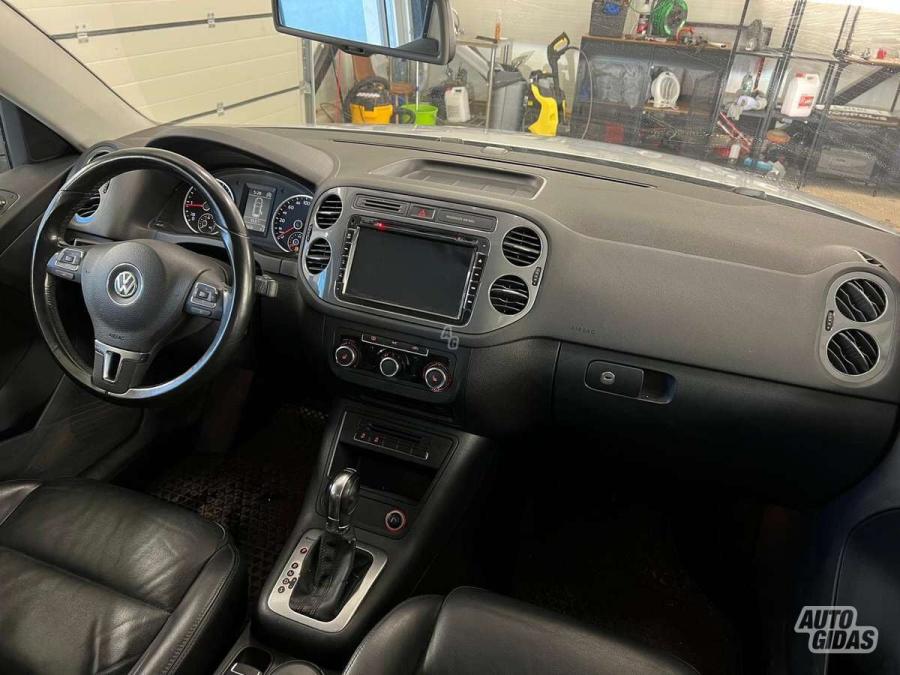 Grey Volkswagen Tiguan 2013 in Aukstieji Rusokai, with an engine capacity of 2.00 L and mileage of 323 thousand km for 5100 €, photo 34 on AUTOMOTO.COM.LV
