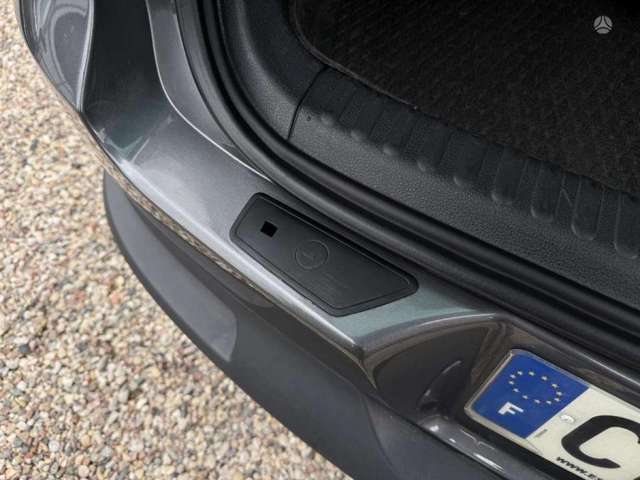 Pelēks Volkswagen Tiguan 2013 Kauņa, ar dzinēja tilpumu 1.97 L un nobraukumu 231 tūkst. km par 9700 €, foto 22 vietnē AUTOMOTO.COM.LV