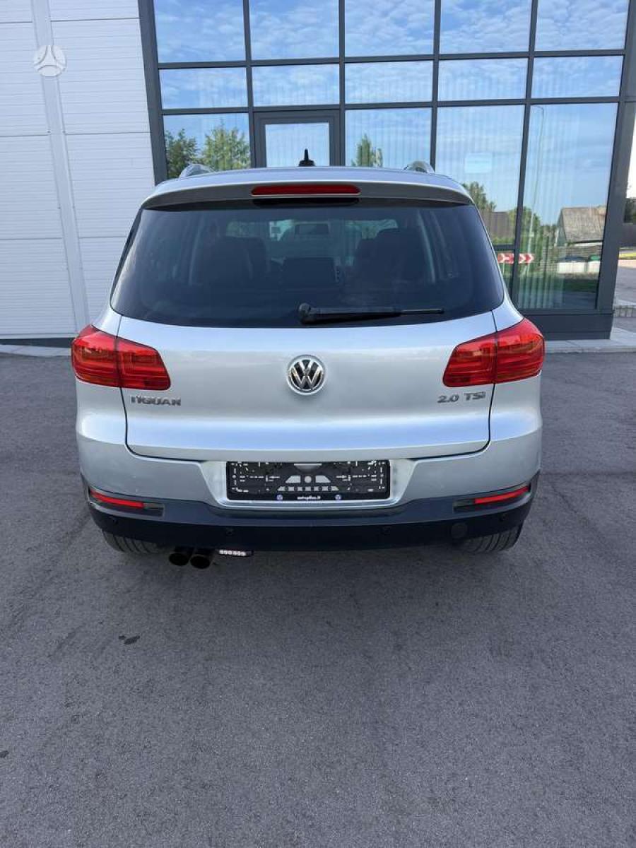 Pelēks Volkswagen Tiguan 2013 Kretinga, ar dzinēja tilpumu 1.98 L un nobraukumu 181 tūkst. km par 7500 €, foto 8 vietnē AUTOMOTO.COM.LV