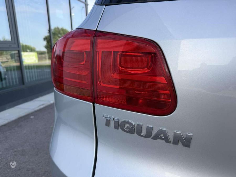 Pelēks Volkswagen Tiguan 2013 Kretinga, ar dzinēja tilpumu 1.98 L un nobraukumu 181 tūkst. km par 7500 €, foto 9 vietnē AUTOMOTO.COM.LV