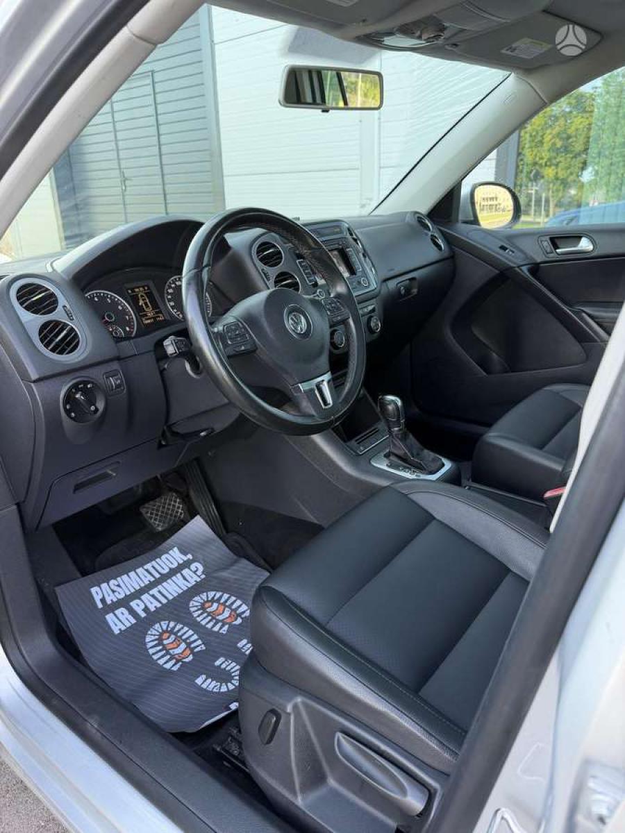 Pelēks Volkswagen Tiguan 2013 Kretinga, ar dzinēja tilpumu 1.98 L un nobraukumu 181 tūkst. km par 7500 €, foto 11 vietnē AUTOMOTO.COM.LV