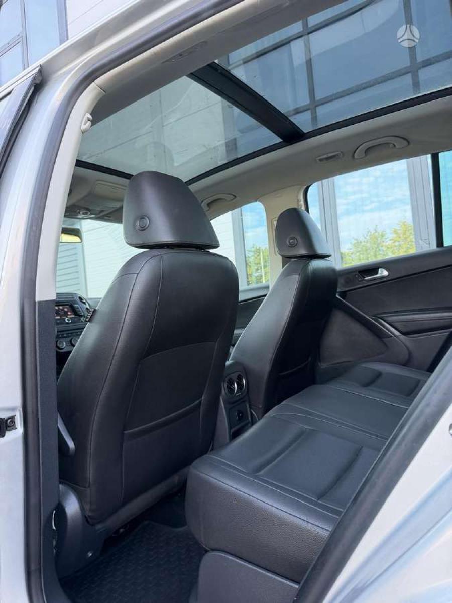 Pelēks Volkswagen Tiguan 2013 Kretinga, ar dzinēja tilpumu 1.98 L un nobraukumu 181 tūkst. km par 7500 €, foto 13 vietnē AUTOMOTO.COM.LV