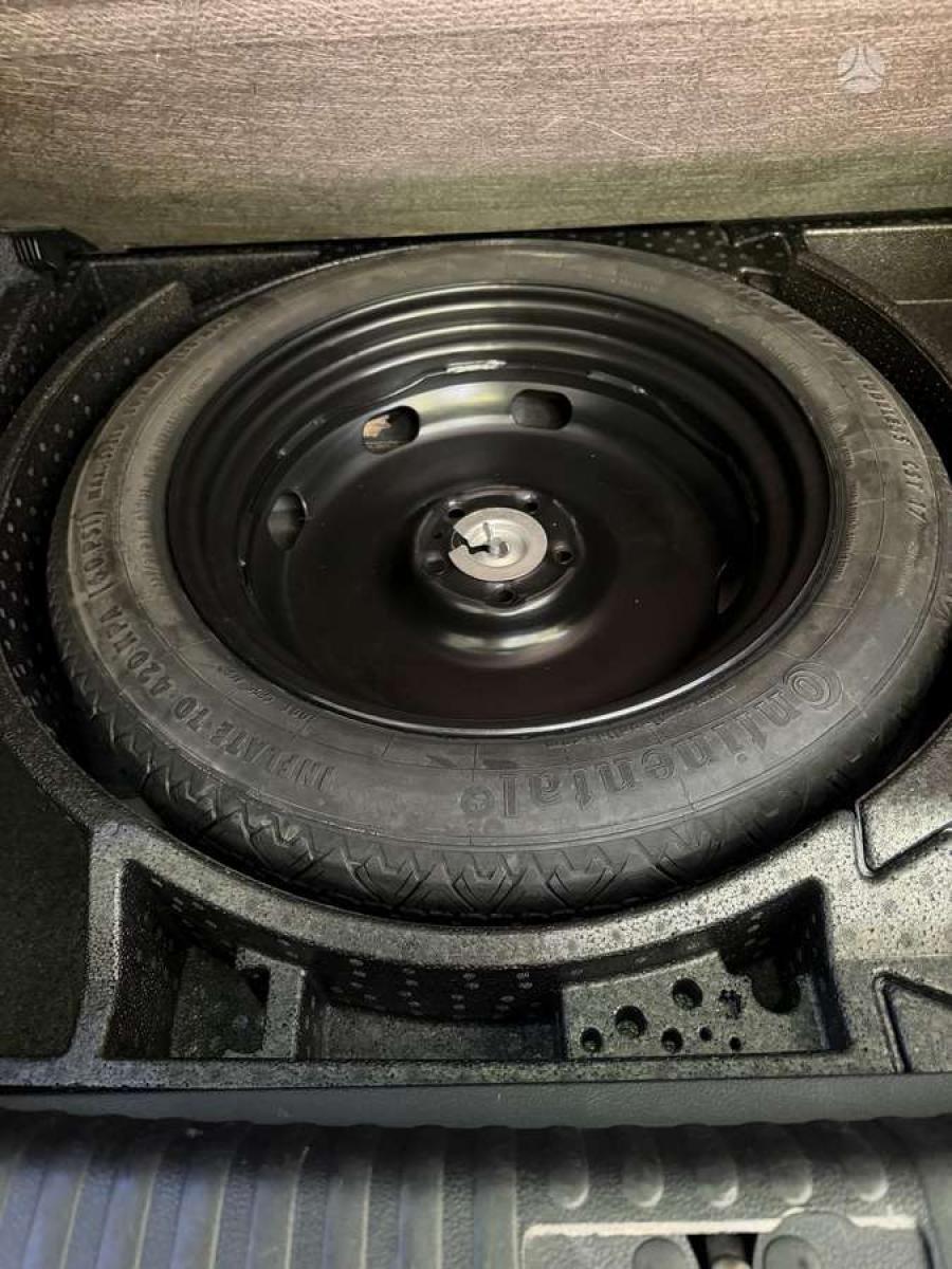 Pelēks Volkswagen Tiguan 2013 Kretinga, ar dzinēja tilpumu 1.98 L un nobraukumu 181 tūkst. km par 7500 €, foto 20 vietnē AUTOMOTO.COM.LV