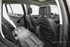 Pelēks Volkswagen Tiguan 2013 Tartu, ar dzinēja tilpumu 2.00 L un nobraukumu 275 tūkst. km par 9900 €, foto 9 vietnē AUTOMOTO.COM.LV