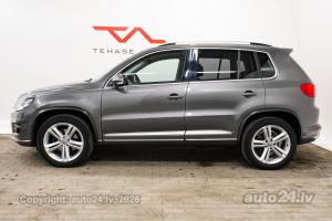 Pelēks Volkswagen Tiguan 2013 Tartu, ar dzinēja tilpumu 2.00 L un nobraukumu 275 tūkst. km par 9900 €, foto 26 vietnē AUTOMOTO.COM.LV