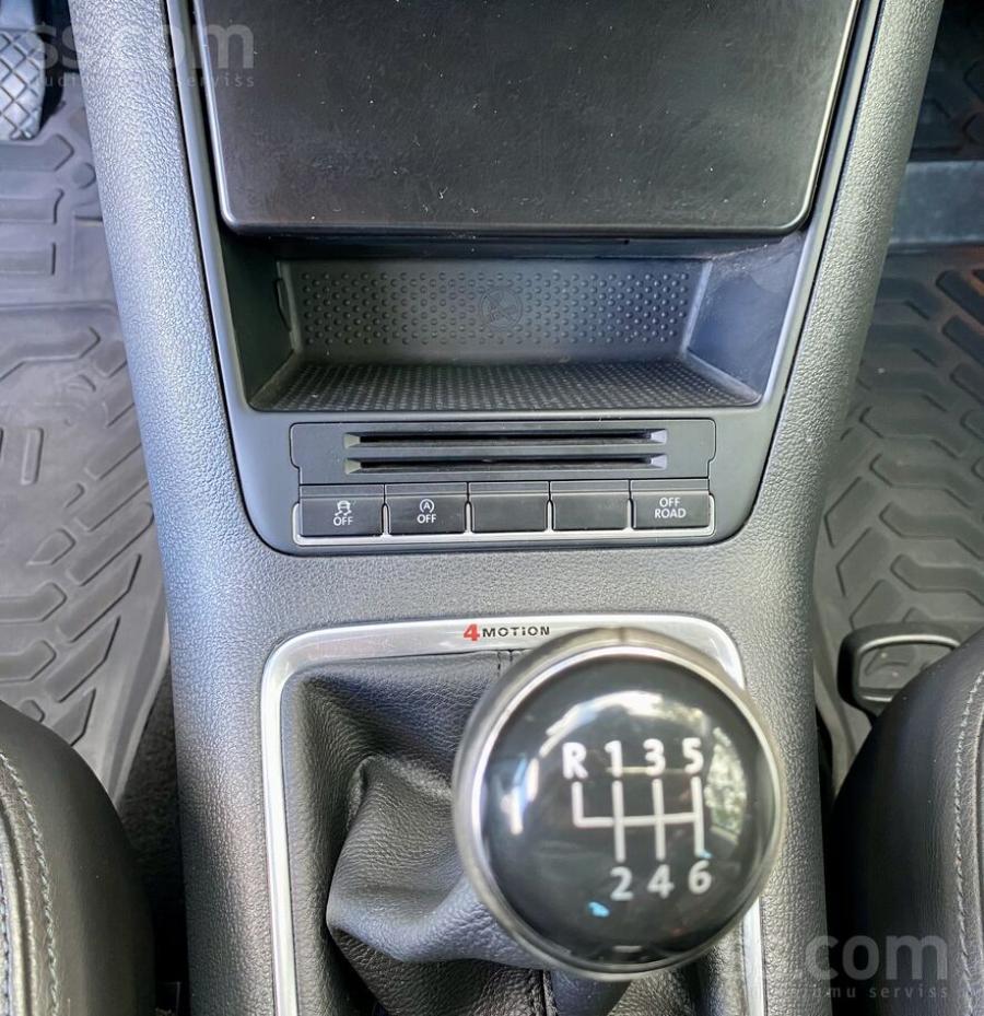 Pelēks Volkswagen Tiguan 2013 Rīga, ar dzinēja tilpumu 2.00 L un nobraukumu 0 tūkst. km par 8590 €, foto 17 vietnē AUTOMOTO.COM.LV