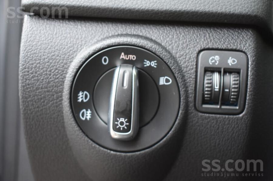 Pelēks Volkswagen Tiguan 2013 Talsi, ar dzinēja tilpumu 1.40 L un nobraukumu 116 tūkst. km par 8900 €, foto 12 vietnē AUTOMOTO.COM.LV