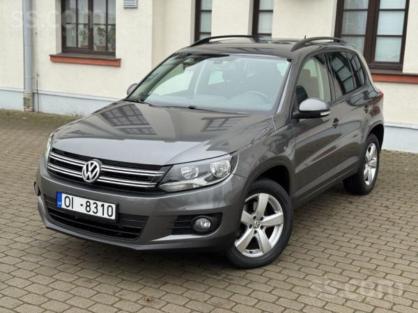 Grey Volkswagen Tiguan 2014 in Jelgava, with an engine capacity of 2.00 L and mileage of 243 thousand km for 9900 €, photo 1 on AUTOMOTO.COM.LV