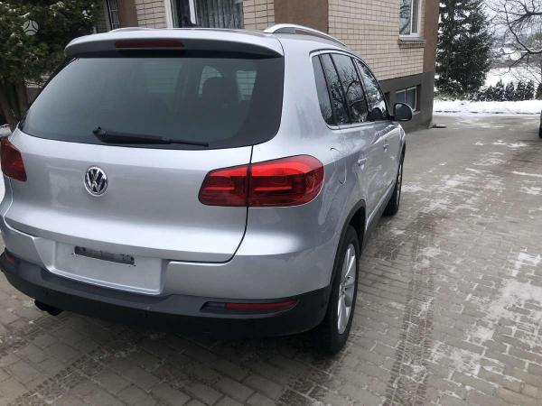 Grey Volkswagen Tiguan 2014 in Utena, with an engine capacity of 1.98 L and mileage of 147 thousand km for 9800 €, photo 5 on AUTOMOTO.COM.LV