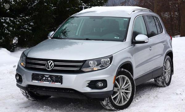 Grey Volkswagen Tiguan 2014 in Kretinga, with an engine capacity of 1.98 L and mileage of 205 thousand km for 8999 €, photo 5 on AUTOMOTO.COM.LV