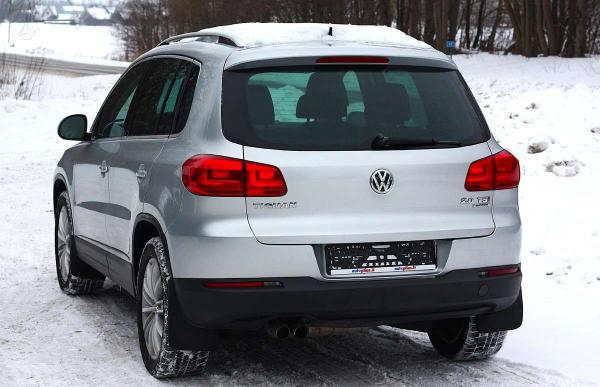 Grey Volkswagen Tiguan 2014 in Kretinga, with an engine capacity of 1.98 L and mileage of 205 thousand km for 8999 €, photo 8 on AUTOMOTO.COM.LV