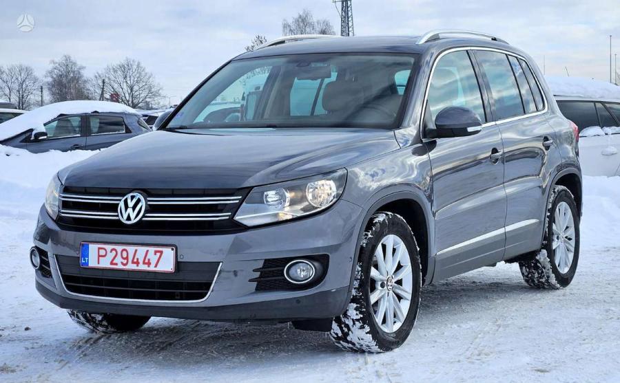 Pelēks Volkswagen Tiguan 2014 Tauragė, ar dzinēja tilpumu 1.97 L un nobraukumu 221 tūkst. km par 7800 €, foto 2 vietnē AUTOMOTO.COM.LV