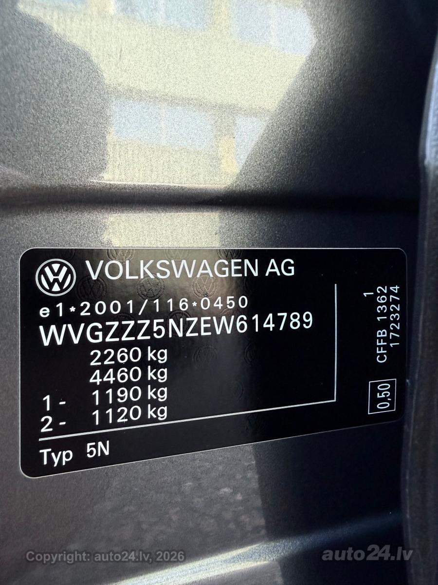 Grey Volkswagen Tiguan 2014 in Tartu, with an engine capacity of 2.00 L and mileage of 201 thousand km for 11899 €, photo 25 on AUTOMOTO.COM.LV
