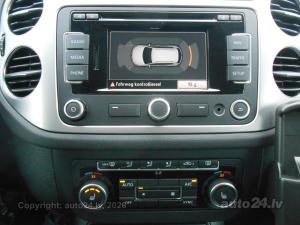 Grey Volkswagen Tiguan 2014 in Viljandi, with an engine capacity of 2.00 L and mileage of 182 thousand km for 10590 €, photo 7 on AUTOMOTO.COM.LV