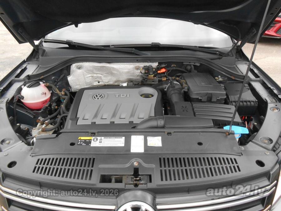 Grey Volkswagen Tiguan 2014 in Viljandi, with an engine capacity of 2.00 L and mileage of 182 thousand km for 10590 €, photo 14 on AUTOMOTO.COM.LV