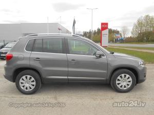Grey Volkswagen Tiguan 2014 in Viljandi, with an engine capacity of 2.00 L and mileage of 182 thousand km for 10590 €, photo 22 on AUTOMOTO.COM.LV