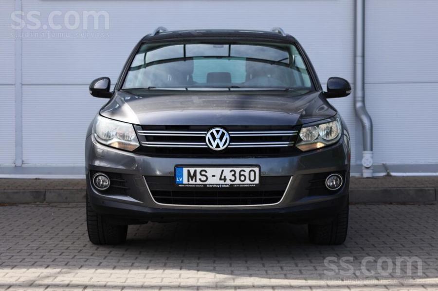 Pelēks Volkswagen Tiguan 2014 Rīga, ar dzinēja tilpumu 2.00 L un nobraukumu 0 tūkst. km par 9995 €, foto 4 vietnē AUTOMOTO.COM.LV