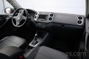 Pelēks Volkswagen Tiguan 2014 Rīga, ar dzinēja tilpumu 2.00 L un nobraukumu 0 tūkst. km par 9995 €, foto 13 vietnē AUTOMOTO.COM.LV