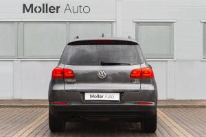 Pelēks Volkswagen Tiguan 2014 Ventspils, ar dzinēja tilpumu 2.00 L un nobraukumu 212 tūkst. km par 10000 €, foto 5 vietnē AUTOMOTO.COM.LV