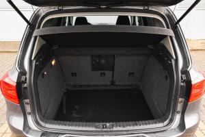 Pelēks Volkswagen Tiguan 2014 Ventspils, ar dzinēja tilpumu 2.00 L un nobraukumu 212 tūkst. km par 10000 €, foto 12 vietnē AUTOMOTO.COM.LV