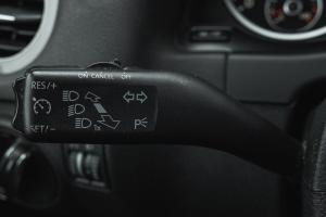 Pelēks Volkswagen Tiguan 2014 Ventspils, ar dzinēja tilpumu 2.00 L un nobraukumu 212 tūkst. km par 10000 €, foto 16 vietnē AUTOMOTO.COM.LV