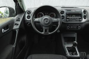 Pelēks Volkswagen Tiguan 2014 Ventspils, ar dzinēja tilpumu 2.00 L un nobraukumu 212 tūkst. km par 10000 €, foto 15 vietnē AUTOMOTO.COM.LV
