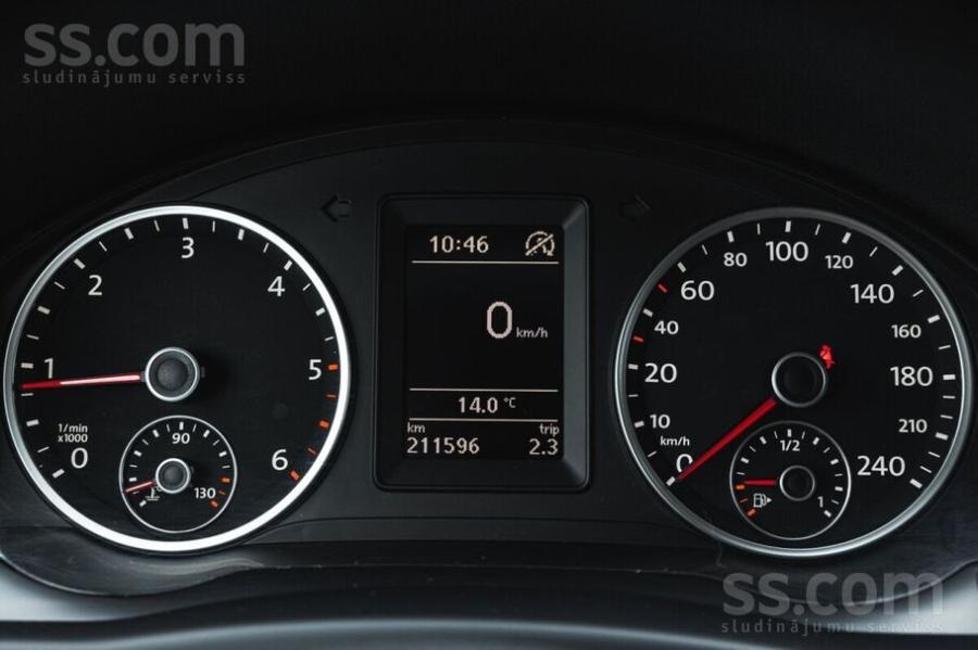 Pelēks Volkswagen Tiguan 2014 Ventspils, ar dzinēja tilpumu 2.00 L un nobraukumu 212 tūkst. km par 10000 €, foto 18 vietnē AUTOMOTO.COM.LV