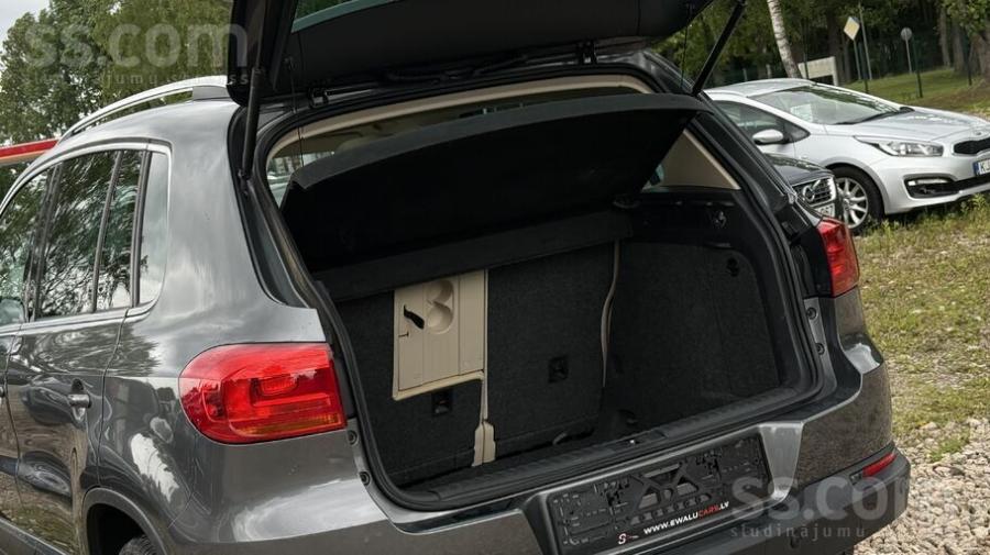Серый Фольксваген Тигуан 2014 в Рига, объемом двигателя 2.00 л и пробегом 241 тыс. км за 9990 €, фото 32 на AUTOMOTO.COM.LV