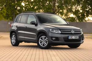 Pelēks Volkswagen Tiguan 2014 Jelgava, ar dzinēja tilpumu 2.00 L un nobraukumu 277 tūkst. km par 7200 €, foto 3 vietnē AUTOMOTO.COM.LV